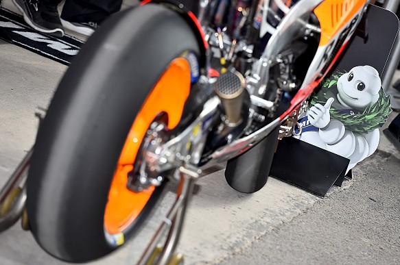 MOTOGP: Michelin withdraws tires after failure | RACER