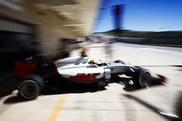 F1: Haas explains practice winglet breakages | RACER