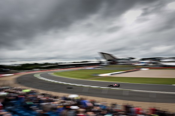 INDUSTRY: Silverstone splits with managing director | RACER